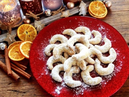 Vanillekipferl Mit Walnüssen